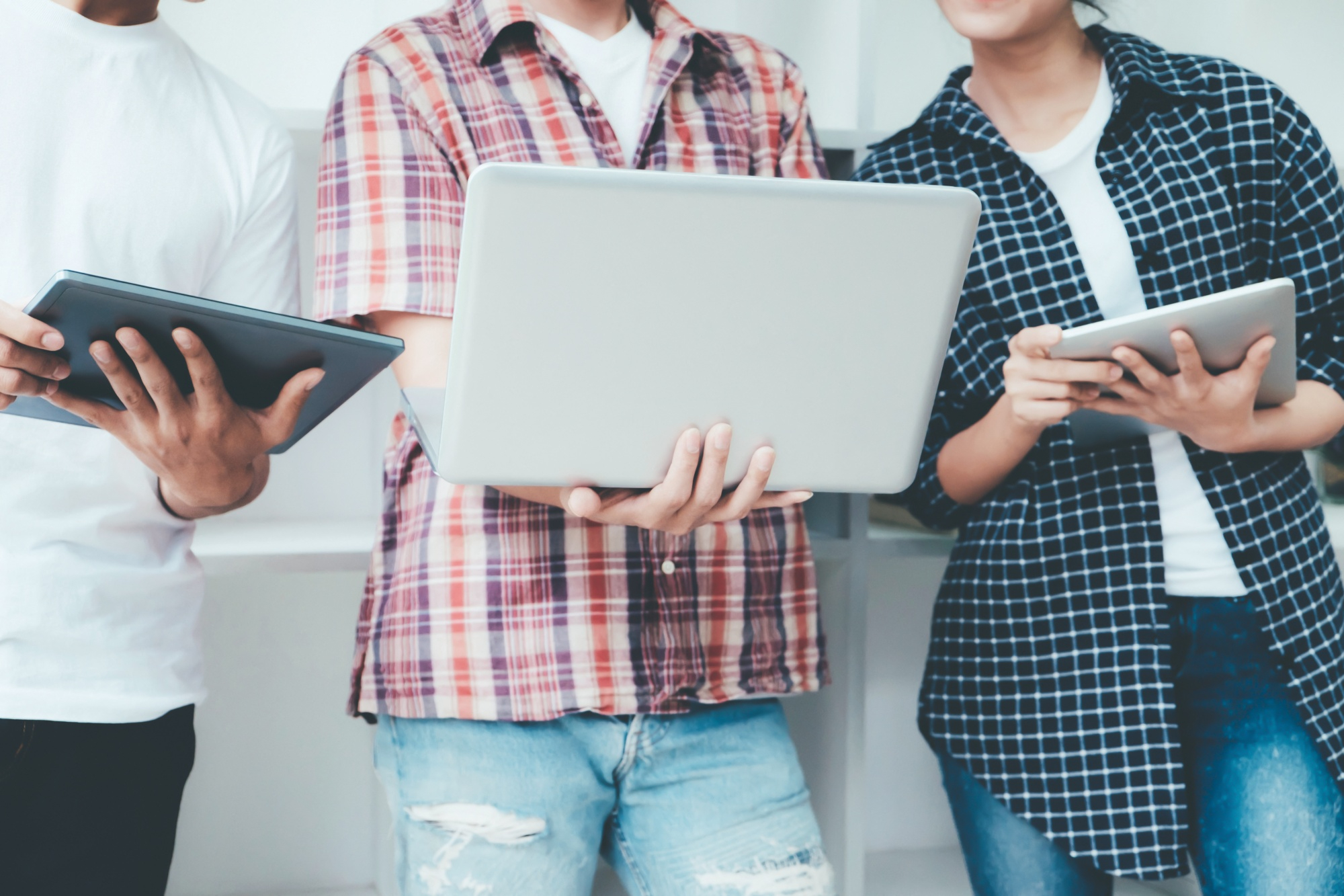 The Evolution of Tablets and PCs: Key Innovations and Future Trends to ...